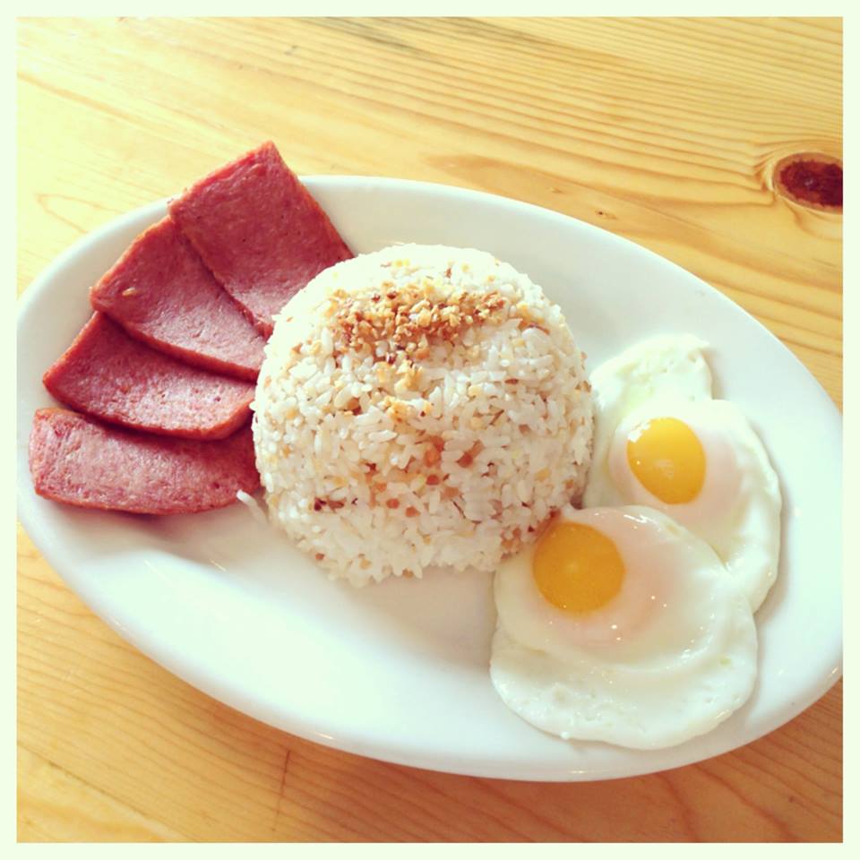 What are Tapsilog & Silogs like Longsilog, Tosilog, Bangsilog & Spamsilog?