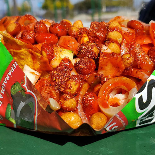 Tostilocos and Dorilocos: crazy mixes of flavors and chips - Glutto Digest